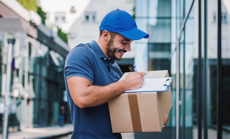 Understanding the Different Types of Courier Services | Fleet Couriers